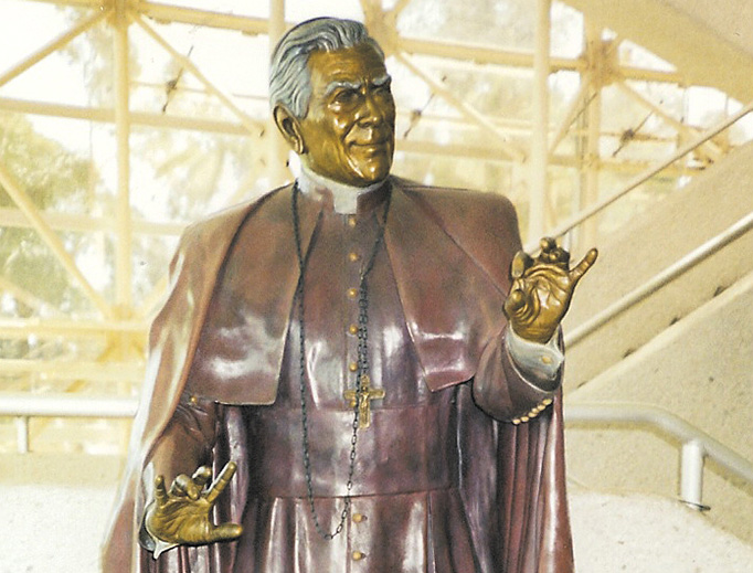 Archbishop Sheen’s Amazing Link to the Crystal Cathedral| National ...