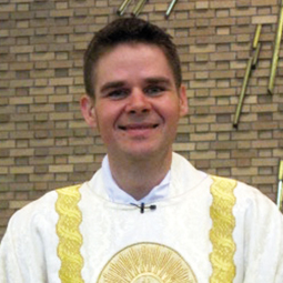 Deaf Priest Shares Joy With His Parishioners| National Catholic Register