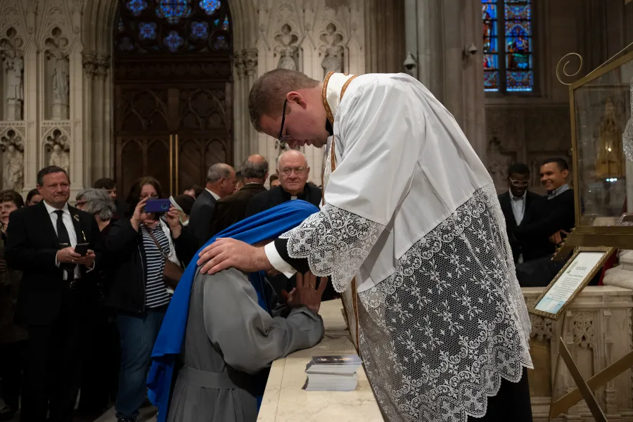 New Priest Blesses His Sister, a Nun: ‘It’s Been a Real Privilege and a ...