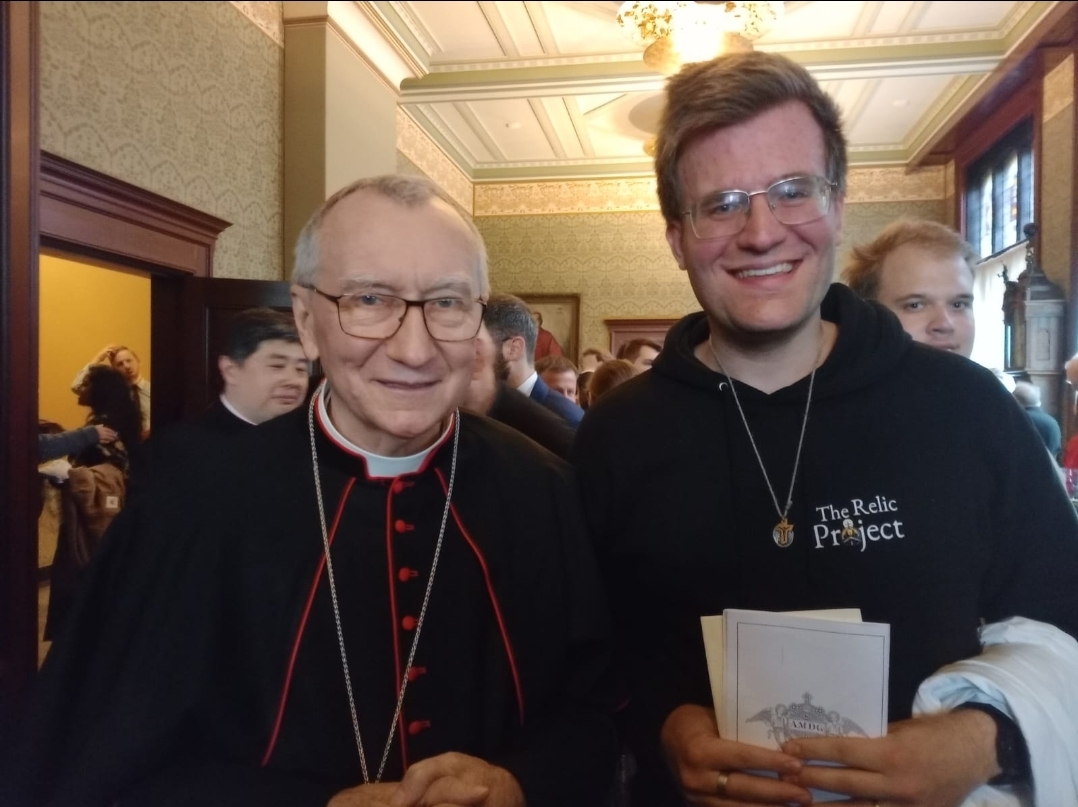Haarlem Renaissance: Dutch Youth Process Martyrs’ Relics Through ...