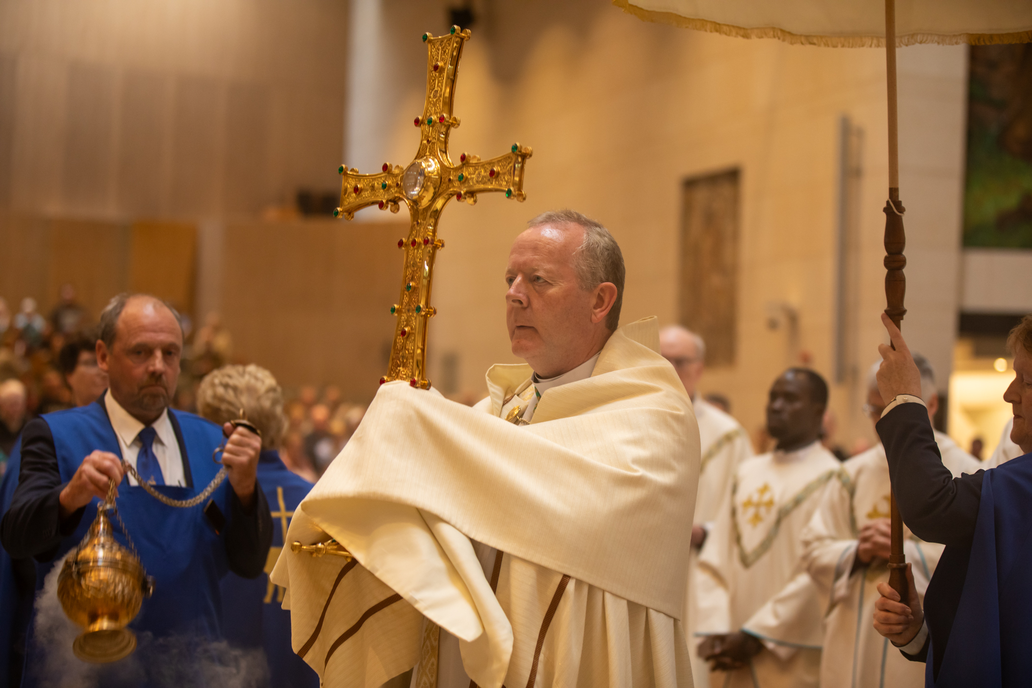 Returning to the Heart: Ireland’s Sacred Heart Consecration Draws ...