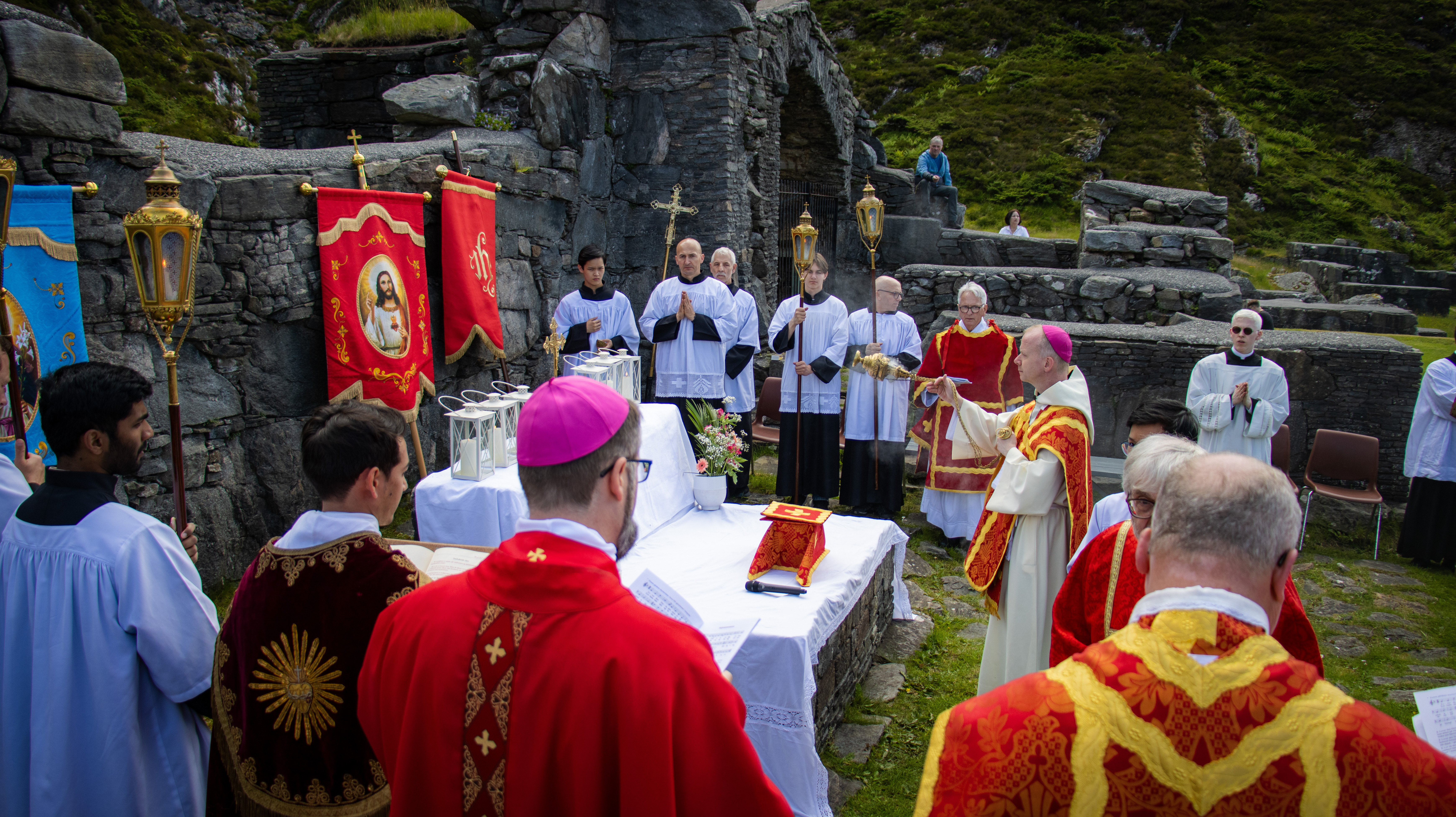 The Sacred Island in Norway that ‘Turns Tourists Into Pilgrims ...