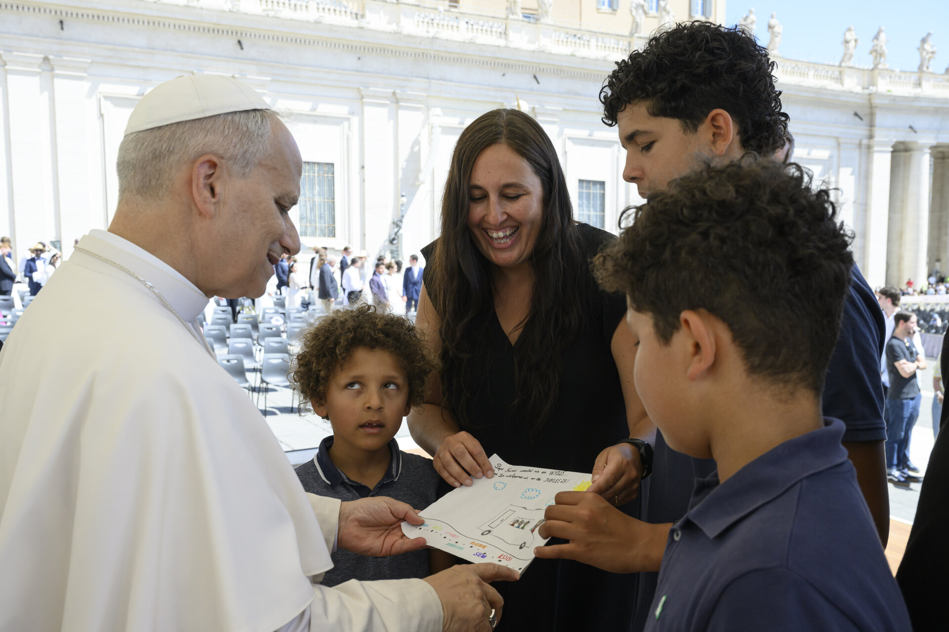 4,000 Miles to Meet the Pope – EWTN Great Britain