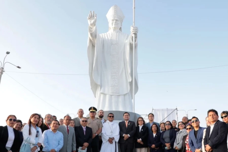 Statue of Pope Leo XIV Unveiled and Blessed in Chiclayo, Peru| National ...