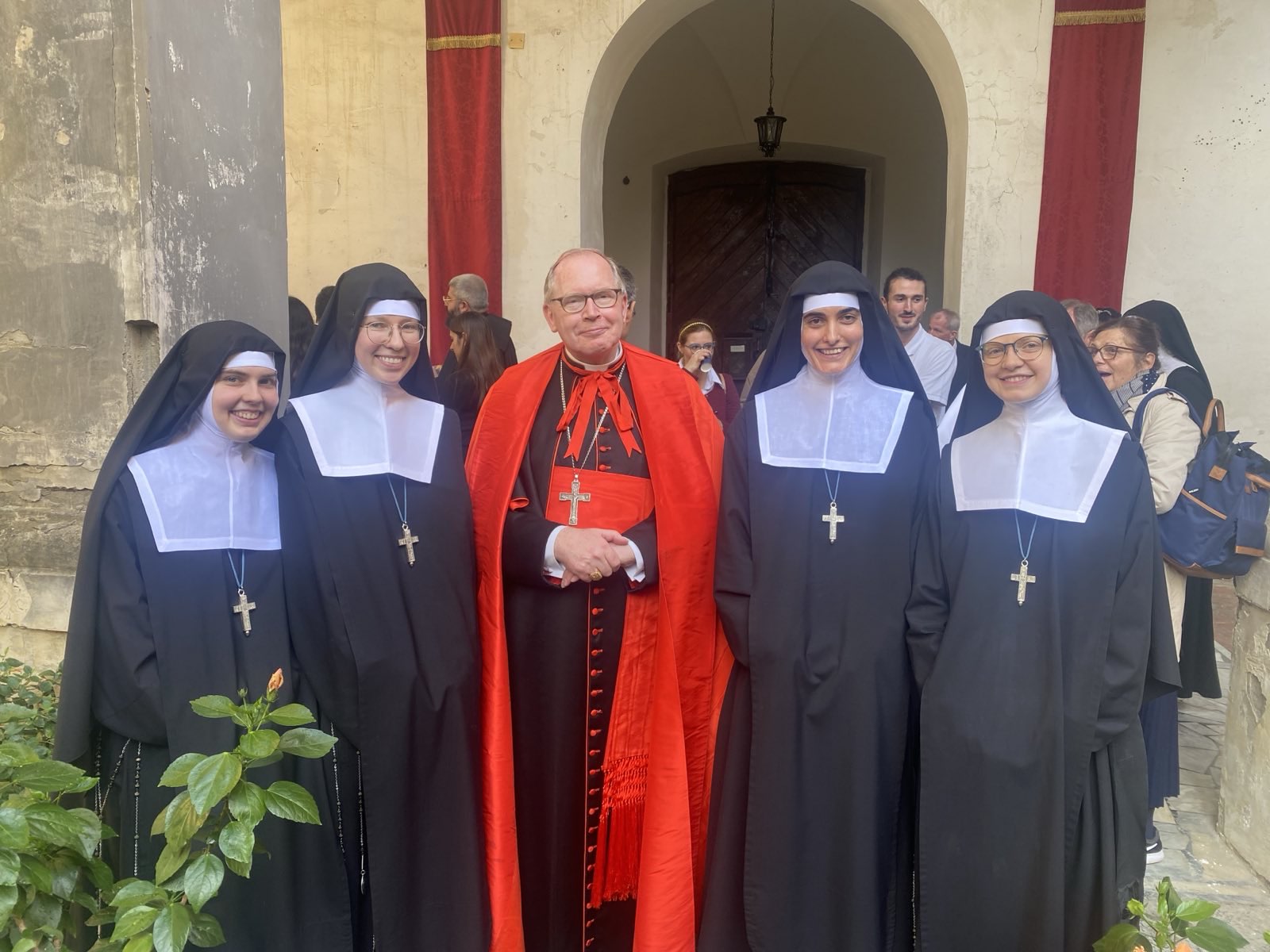 ‘Bride of Christ’: Meet the Sisters Adorers Dedicating Lives to Praying ...