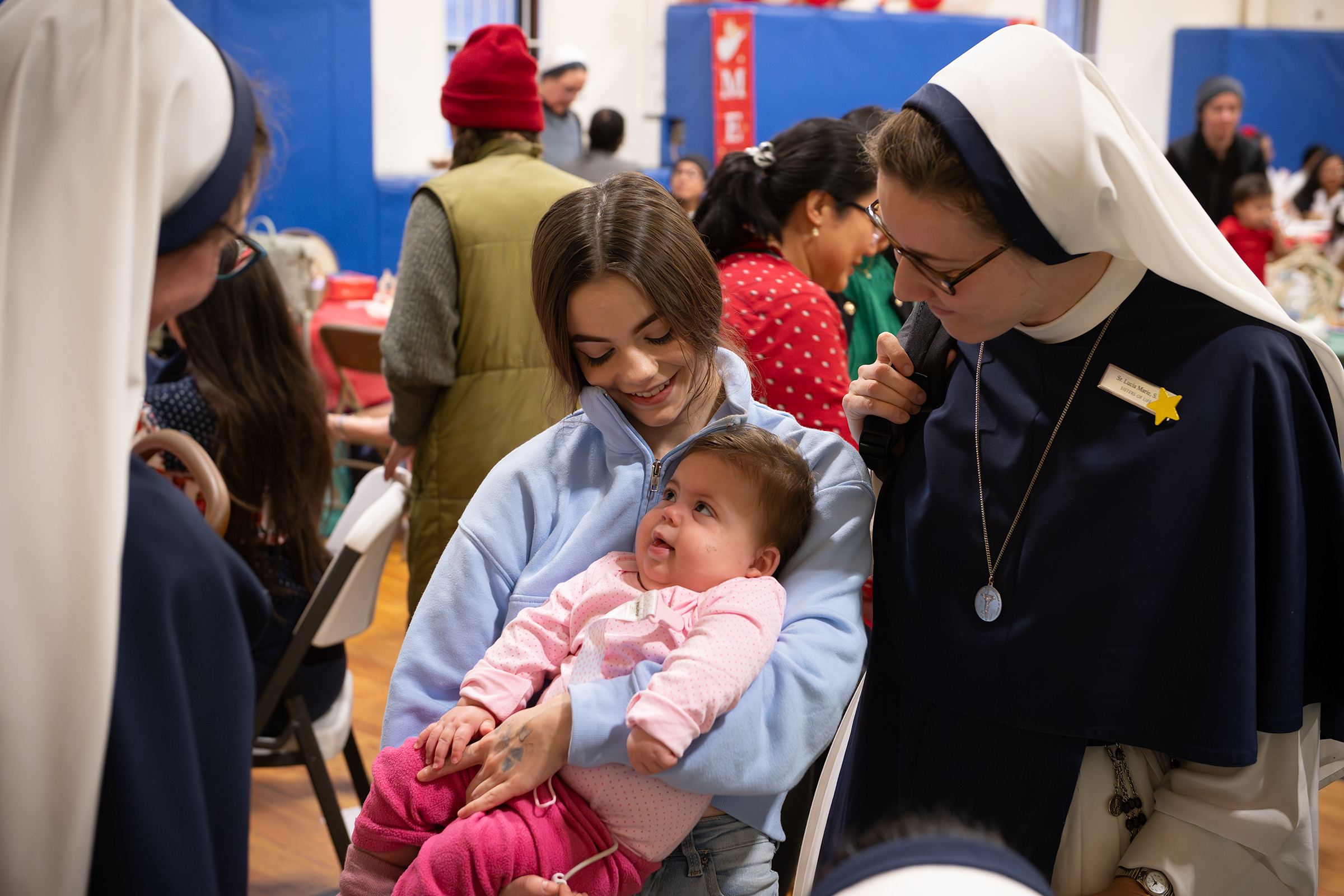 This Miracle on 66th Street Includes an Adorable Nativity Pageant ...