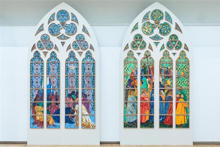 Notre Dame Cathedral’s New Stained Glass Ignites a New Firestorm ...