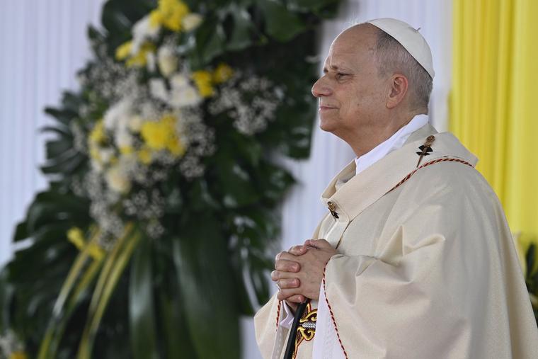 Does Pope Leo Reject Just-War Teaching? Theologians Push Back on ...