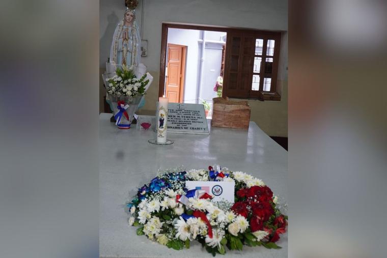 Rubio Pays Homage at Mother Teresa’s Tomb, Bringing ‘Joy’ to Her Nuns ...